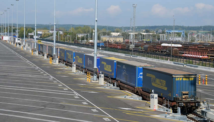 Transport combiné rail-route : CFL multimodal multiplie les services au ...